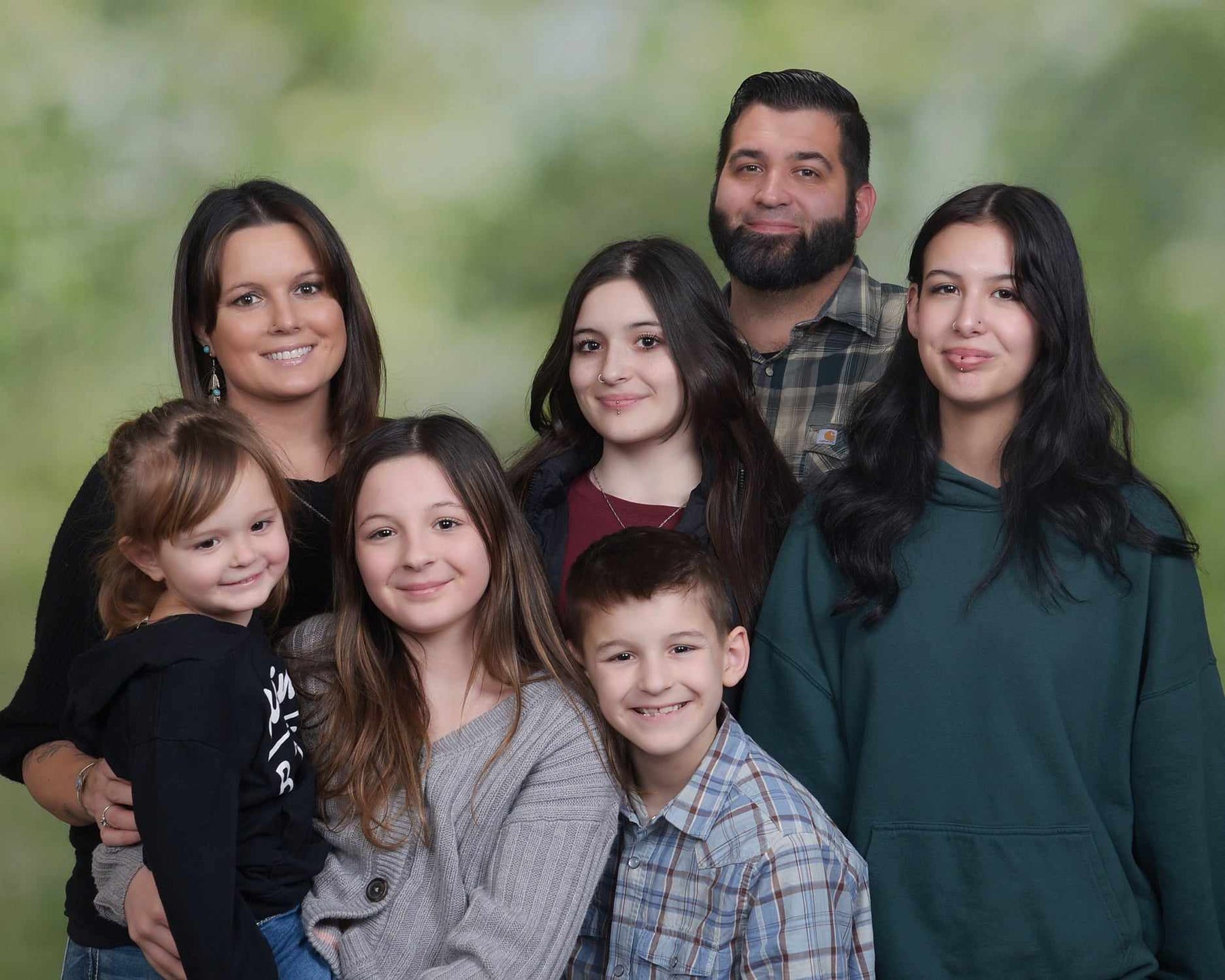 Maine Coon Cats and Kittens Available! Located in Oregon